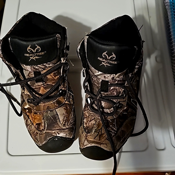Realtree | Shoes | Youth Barely Worn Real Tree Camo Boots | Poshmark